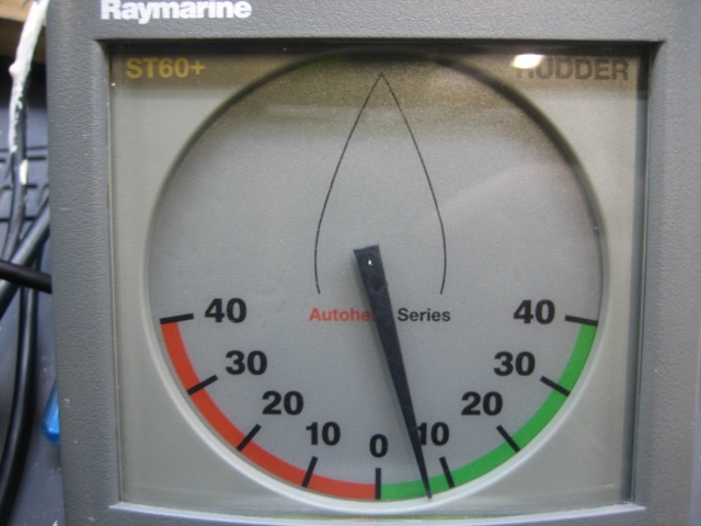 Raymarine St60+ Rudder Instrument Display - Good Condition A22008-P ...