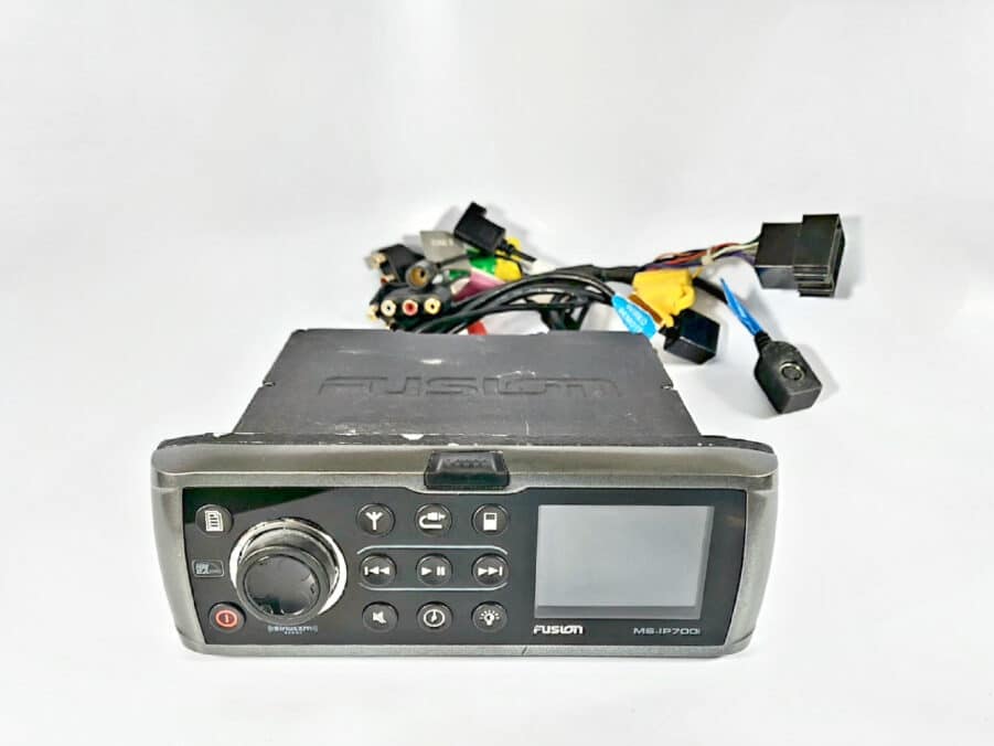 Fusion - MS-IP700i True Marine Entertainment System for iPod - SEE ...
