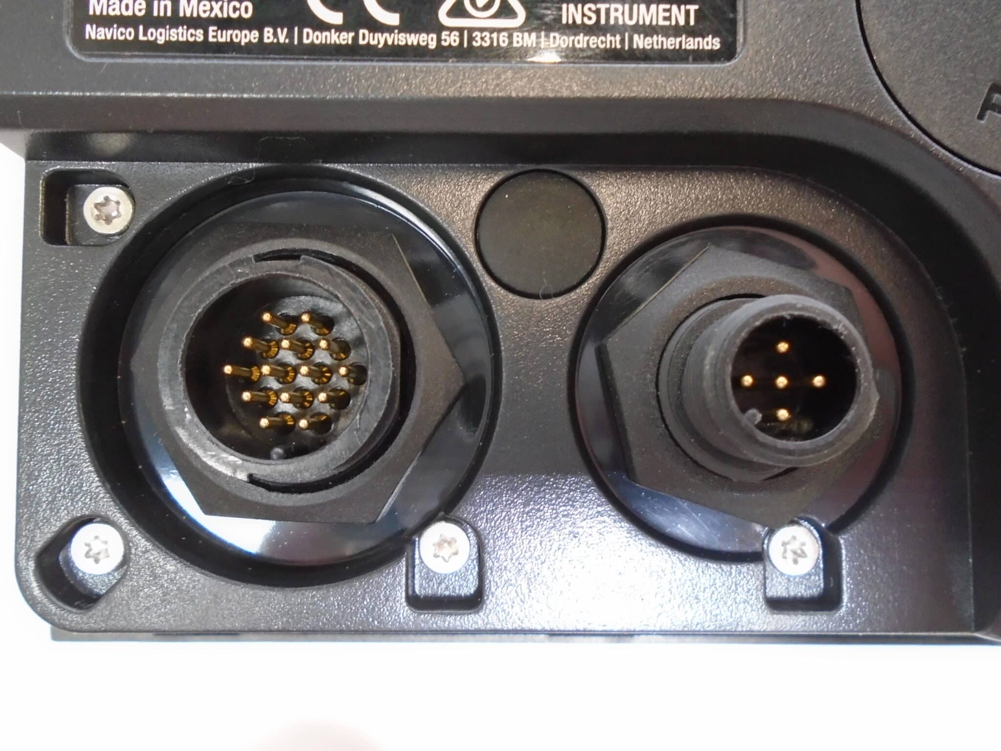 Simrad IS42J Color Marine J1939 To NMEA 2000 Instrument 000-14479-001 ...