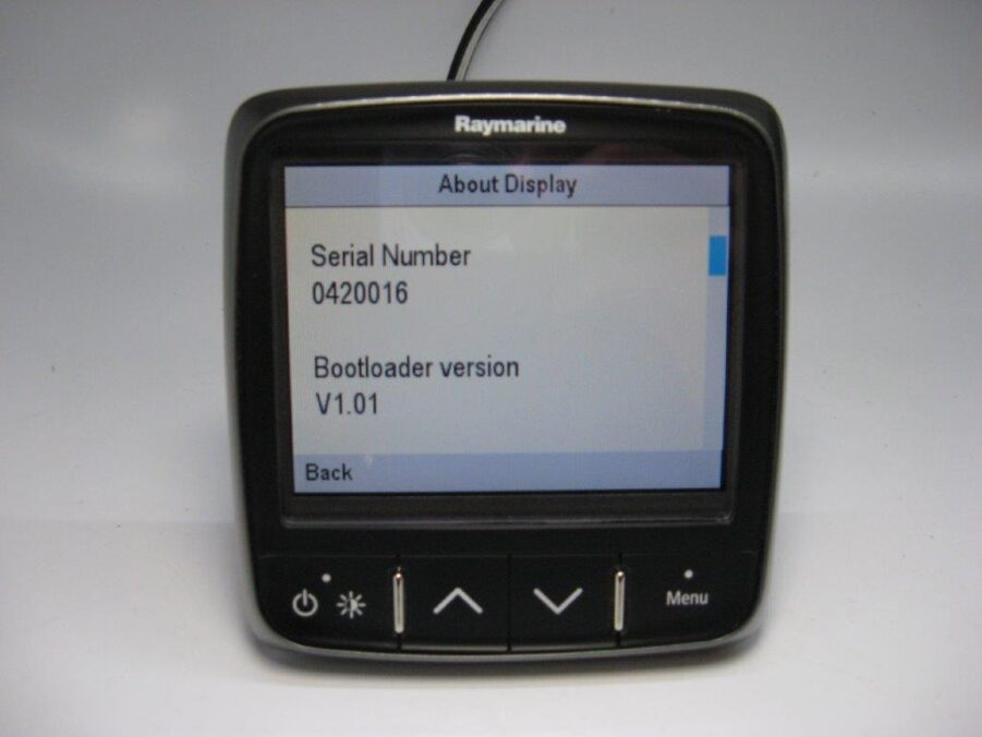 Raymarine i70 MultiFunction Instrument w/Sun Cover - E70046 - 90 Day ...