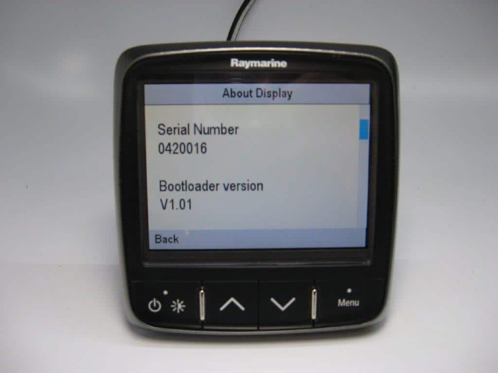 Raymarine i70 MultiFunction Instrument w/Sun Cover - E70046 - 90 Day ...