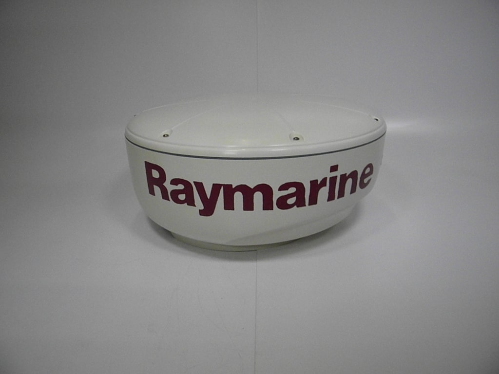 Raymarine RD418HD 4kw 18'' Digital Radome w/NEW 5m Cable*LOW HOURS*90 ...