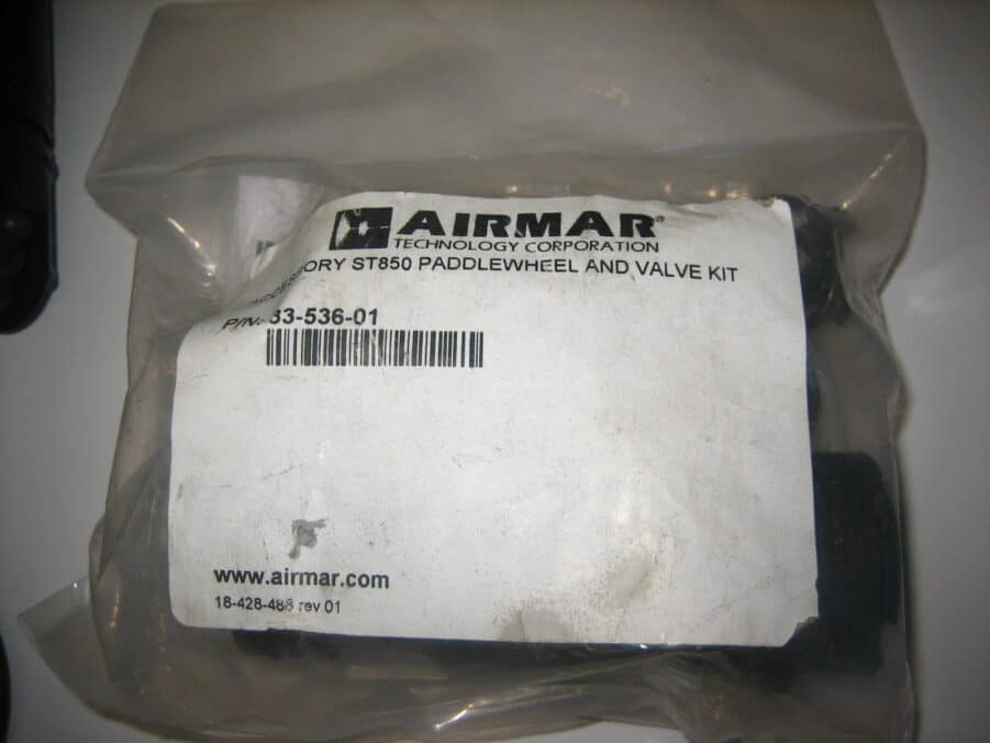 B&G NEW Airmar ST850-P-BG Consists of P17 Plastic Housing & Airmar ...