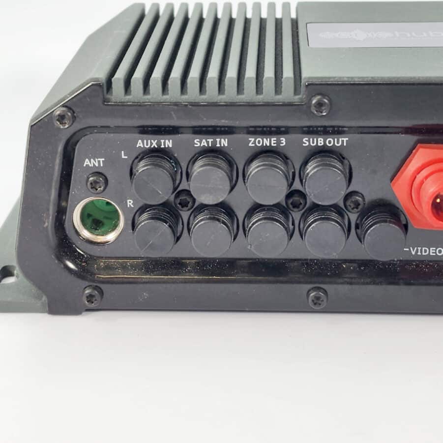 Simrad - SonicHub2 Bluetooth Marine Entertainment System - TESTED -Free ...