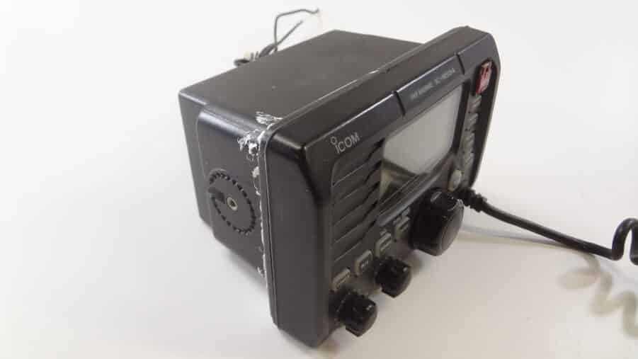 Icom IC-M504 Submersible Marine Fixed Mount VHF Radio Transceiver Unit ...