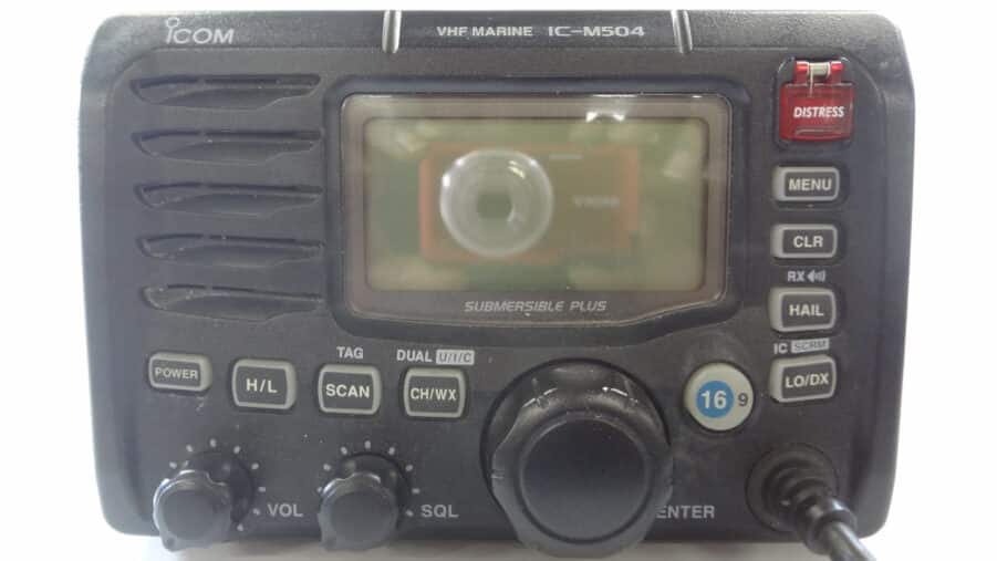 Icom IC-M504 Submersible Marine Fixed Mount VHF Radio Transceiver Unit ...