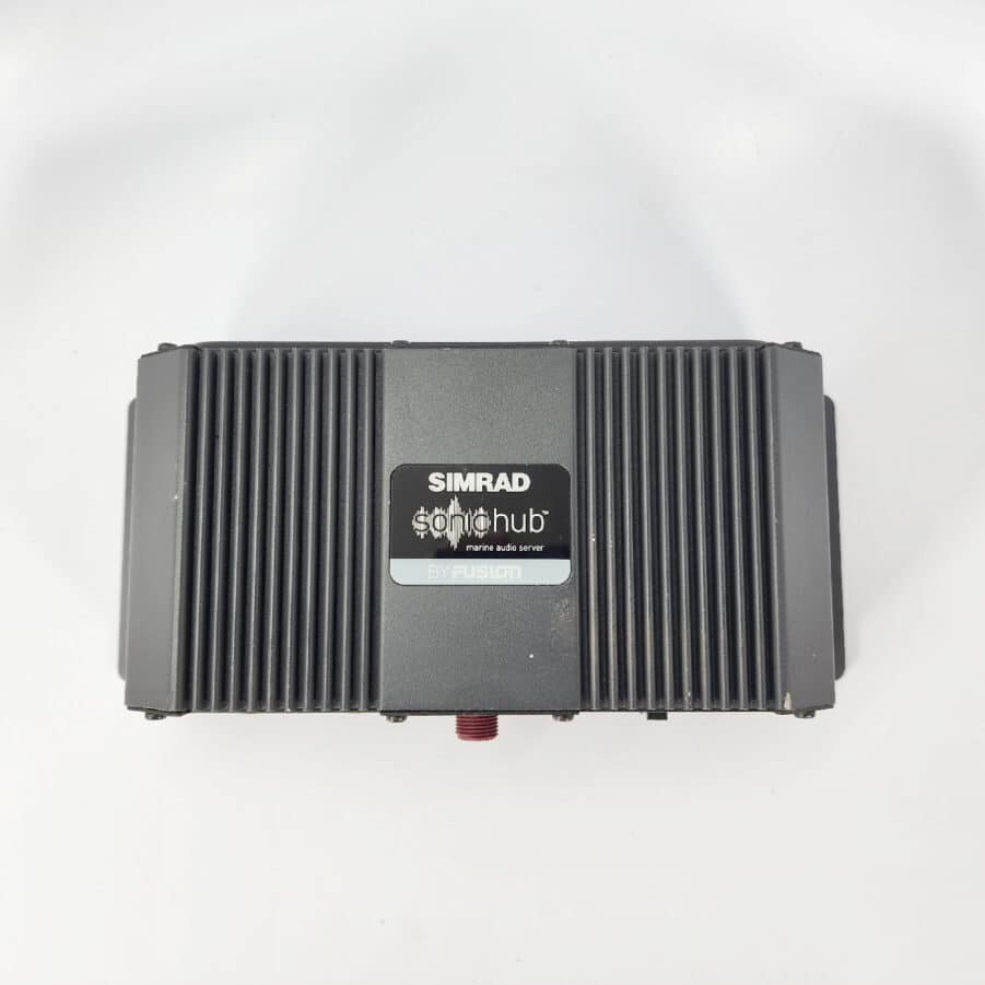 Simrad - SonicHub AM/FM USB Marine Entertainment System - TESTED - Free ...