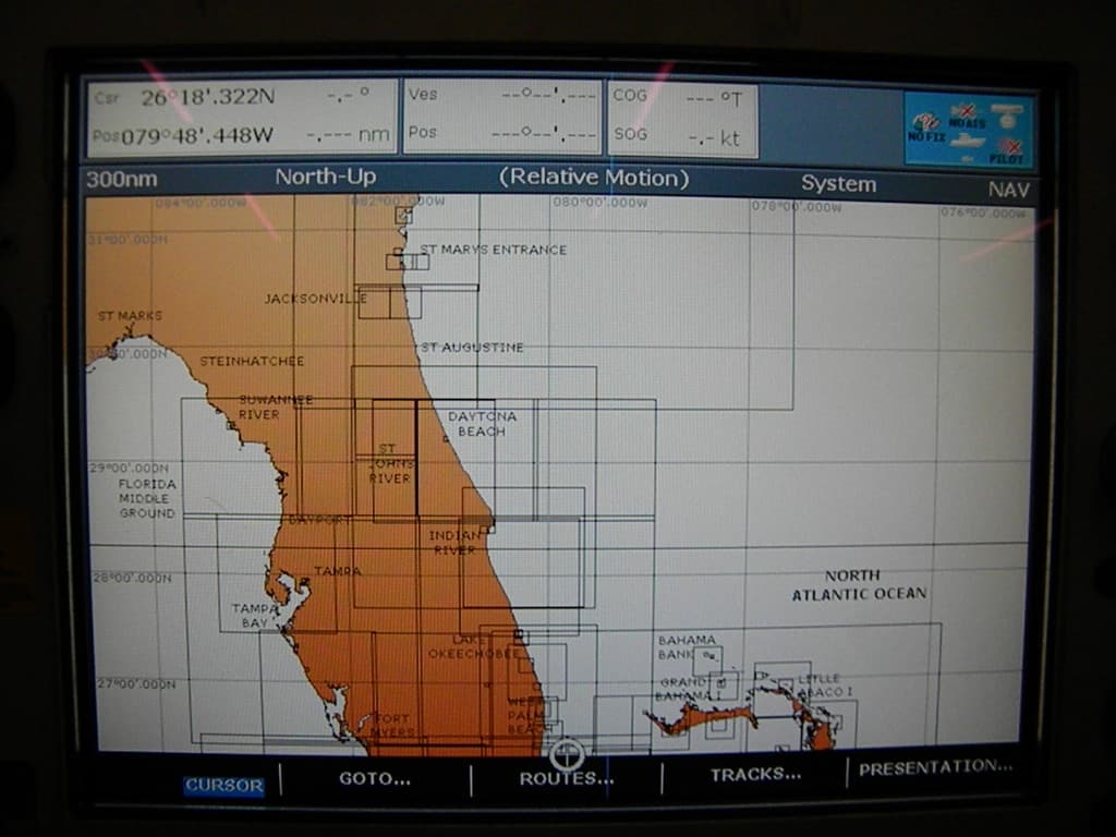 Navionics Gold CF Chart Card US Southeast–ALL Bahamas CF/1G906XL3 64MB ...