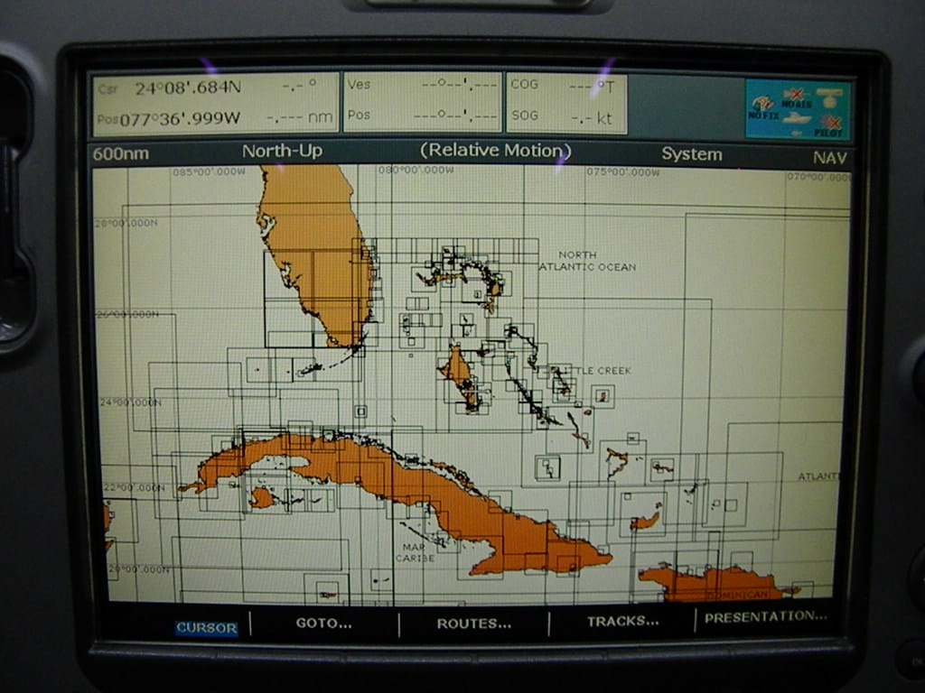 Navionics Gold CF Chart Card "Central & South America" CF/3XG V03.22 ...