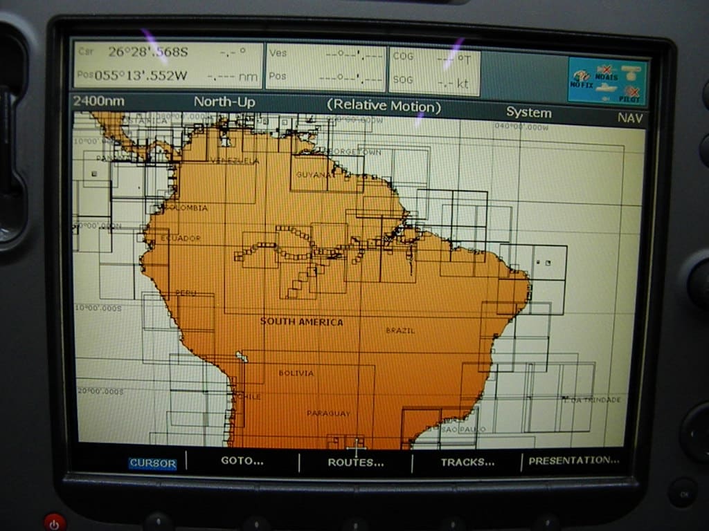 Navionics Gold CF Chart Card "Central & South America" CF/3XG - 2GB ...