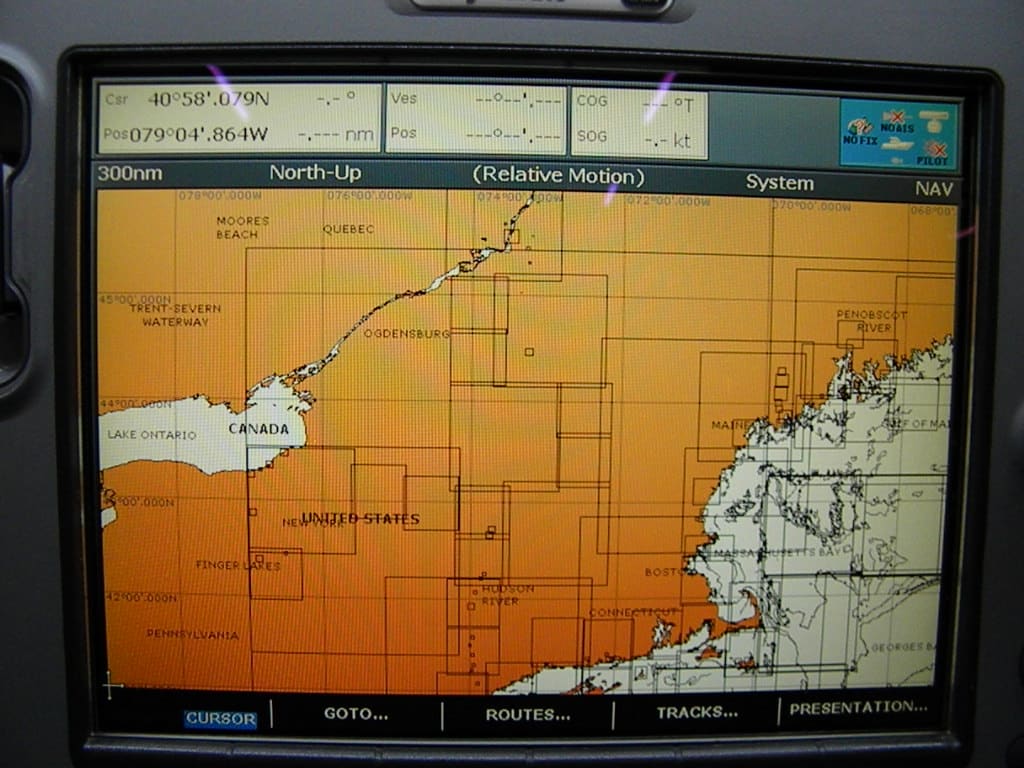 Navionics Gold CF Chart Card "US Northeast & Canyons" 1G904XL3 - 64MB ...