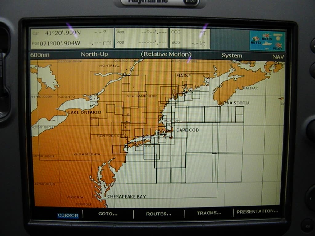 Navionics Gold CF Chart Card "US Northeast & Canyons" CF/904Fish - 2006 ...