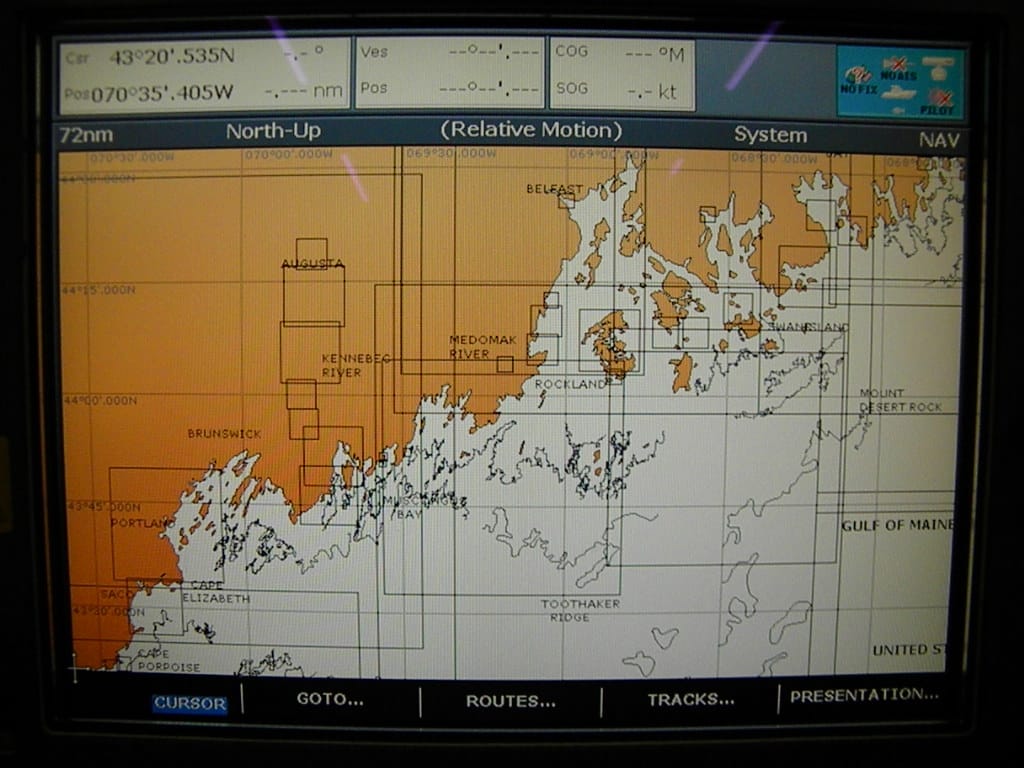 Navionics Platinum+ CF Chart Card "Maine" CF/673P+ 8GB - 2014 - Max ...