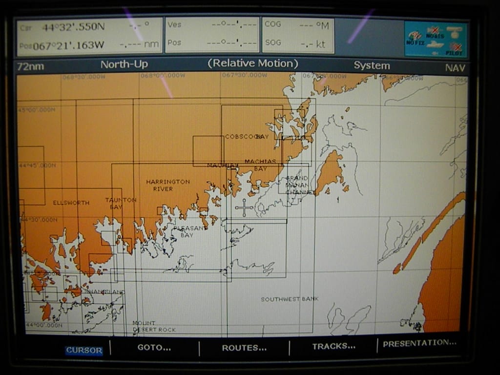 Navionics Platinum+ CF Chart Card "Maine" CF/673P+ 8GB - 2014 - Max ...
