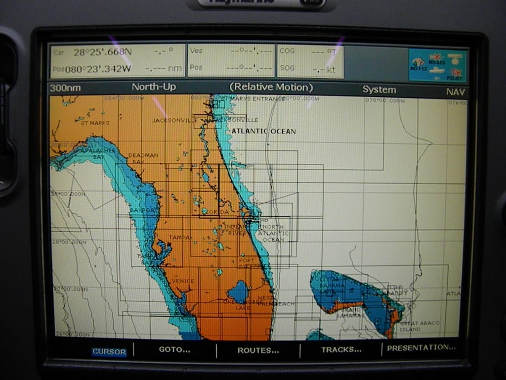 Navionics Gold CF Chart Card "USA - East" CF/16XG V01.20 - 512MB - 2008 ...