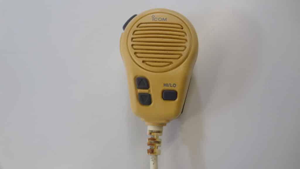 Icom IC-M304 VHF Transceiver Unit W/ HM-164SW Hand Mic