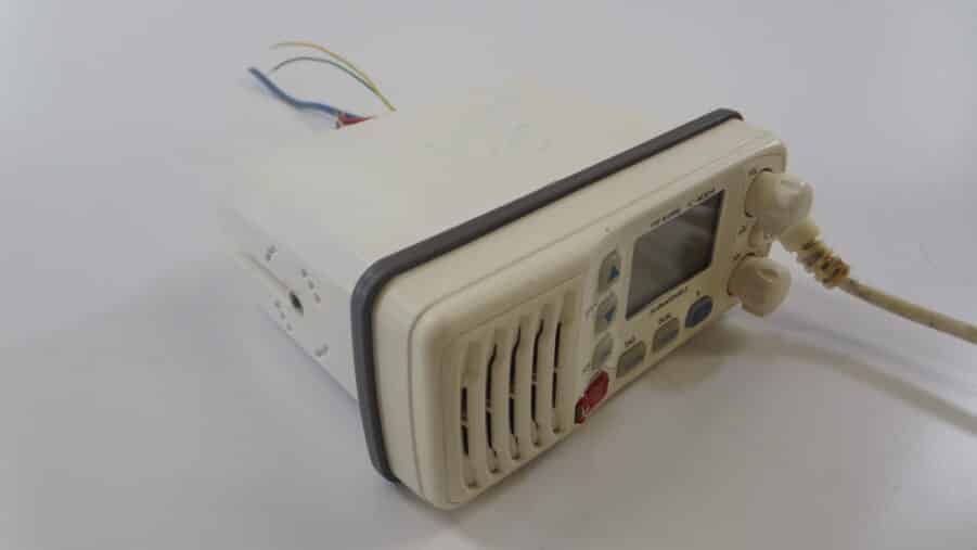 Icom IC-M304 VHF Transceiver Unit W/ HM-164SW Hand Mic