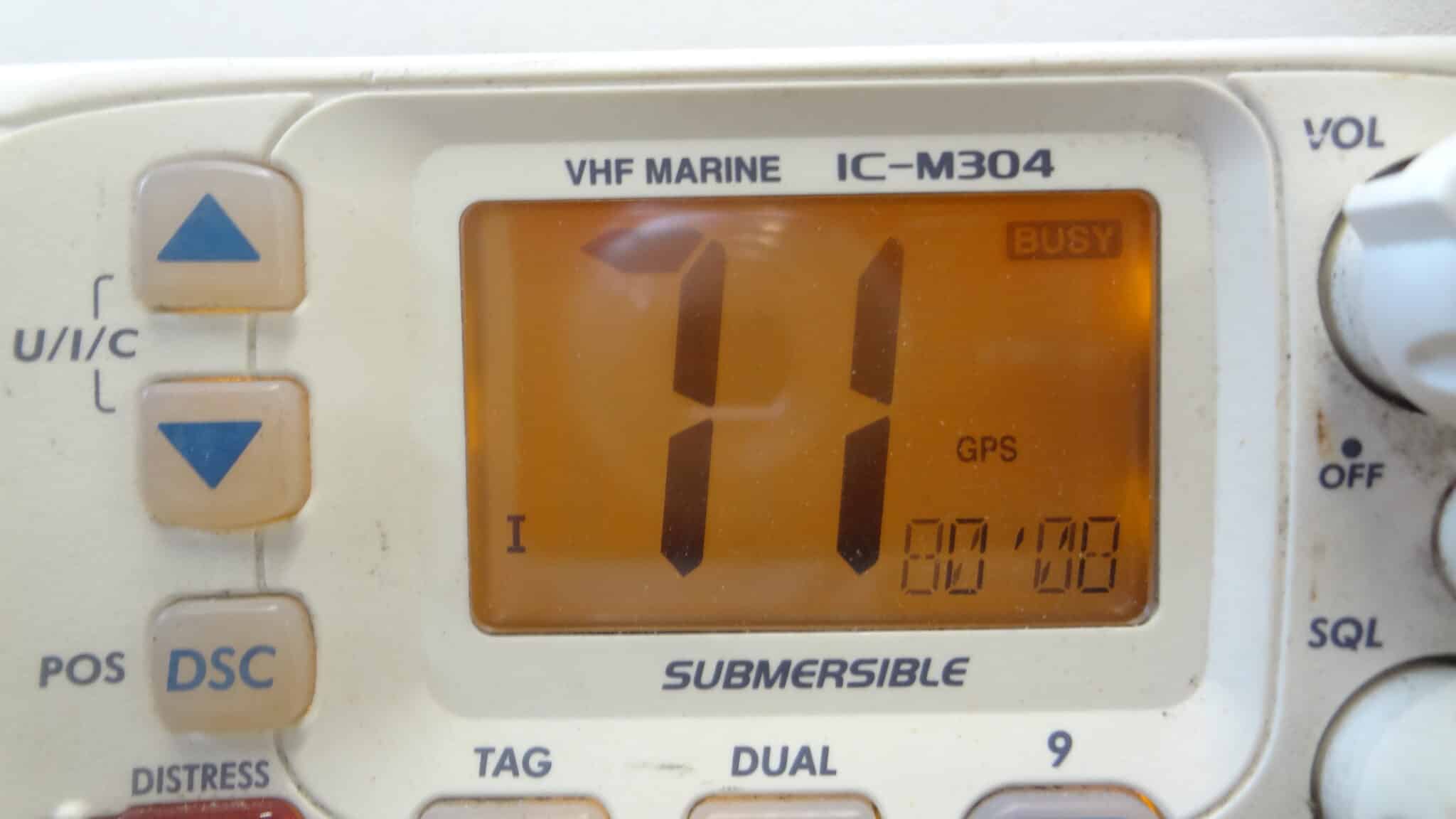 Icom IC-M304 VHF Transceiver Unit W/ HM-164SW Hand Mic