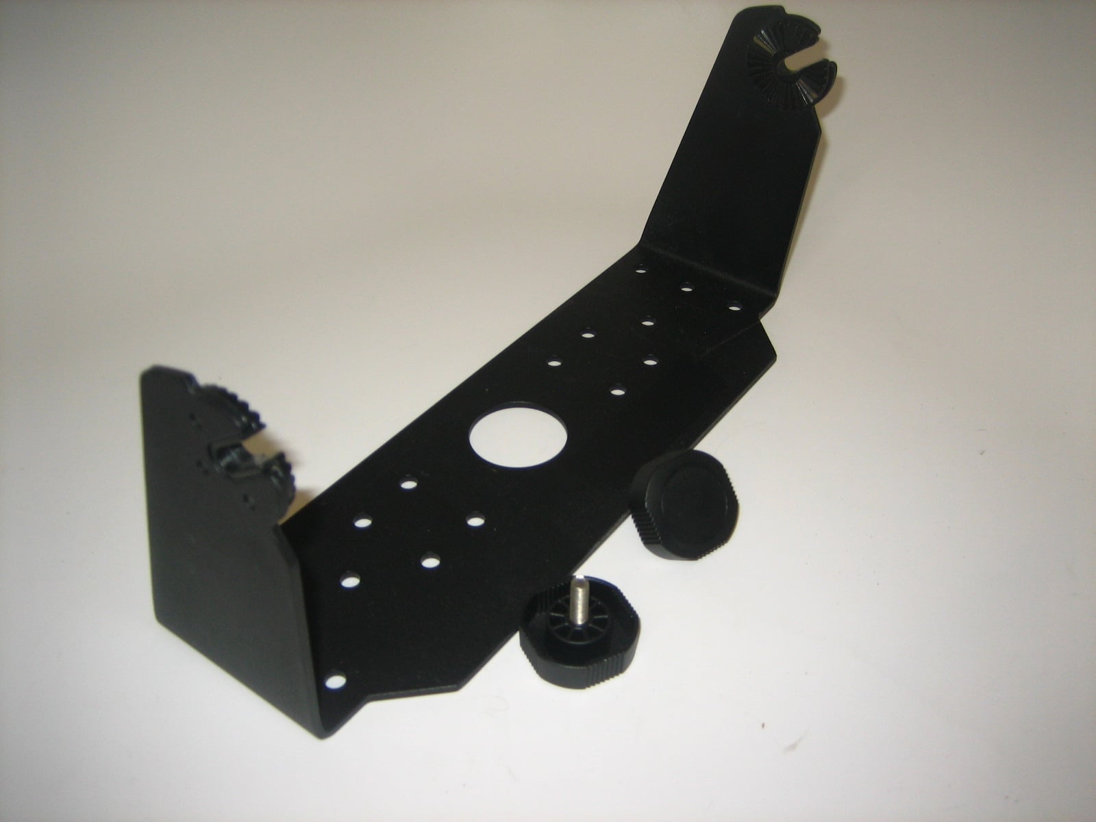 Simrad *NEW* 018-24422-00 GO12 XSE Mounting Bracket and Knobs - Max ...