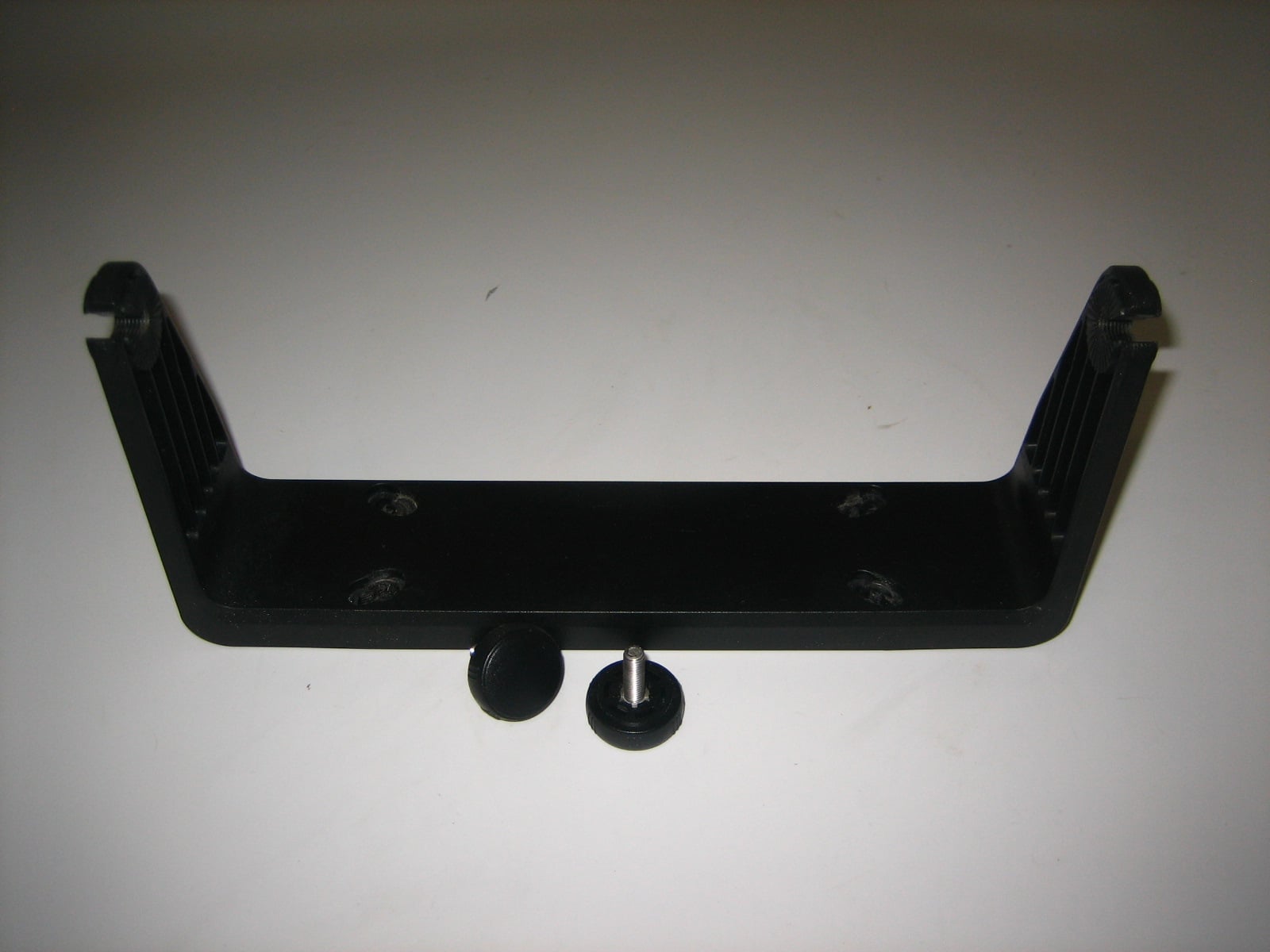 Garmin GPSMAP 922 942 Series Bail Mounting Bracket & Knobs 010-12545-01 ...