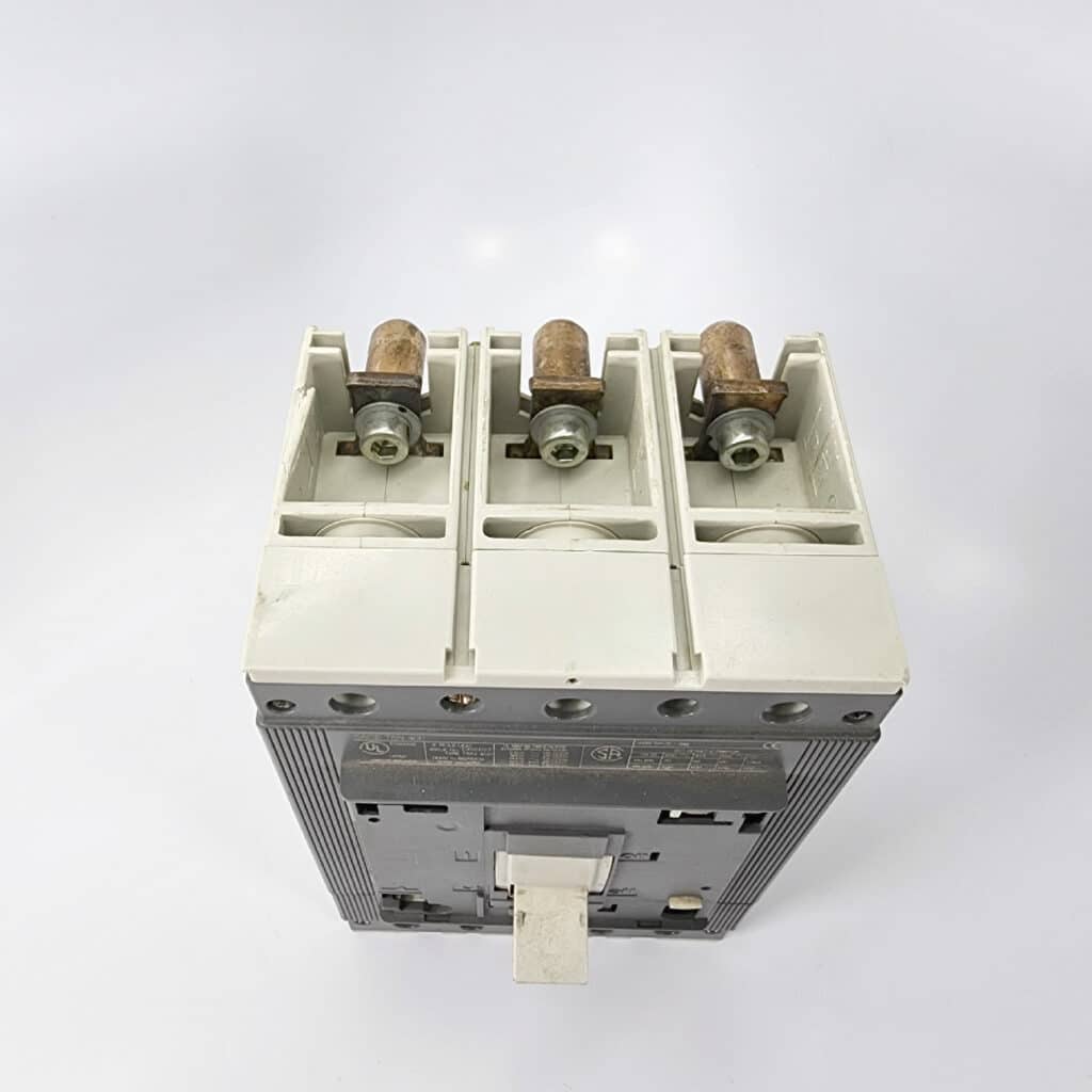 ABB Sace T5N 400 600V Circuit Breaker/Trip Unit PR222DS/P - Used - Free ...