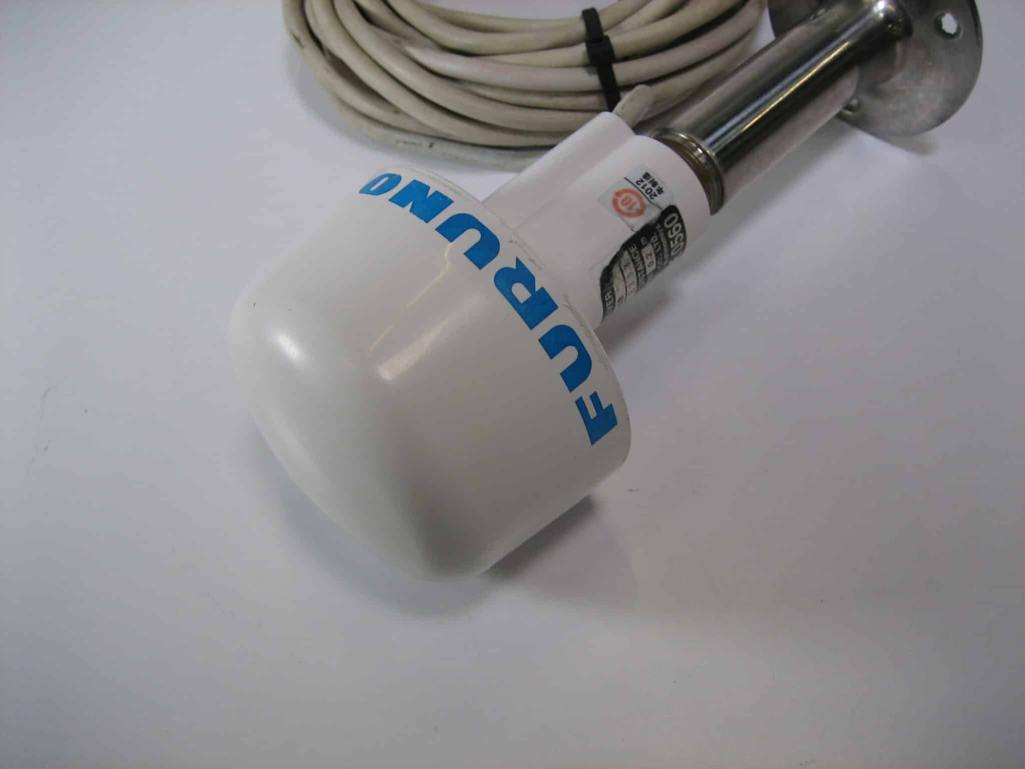 Furuno GP-320B GPS ANTENNA FOR Navnet VX1 VX2 3D -TESTED - Max Marine ...