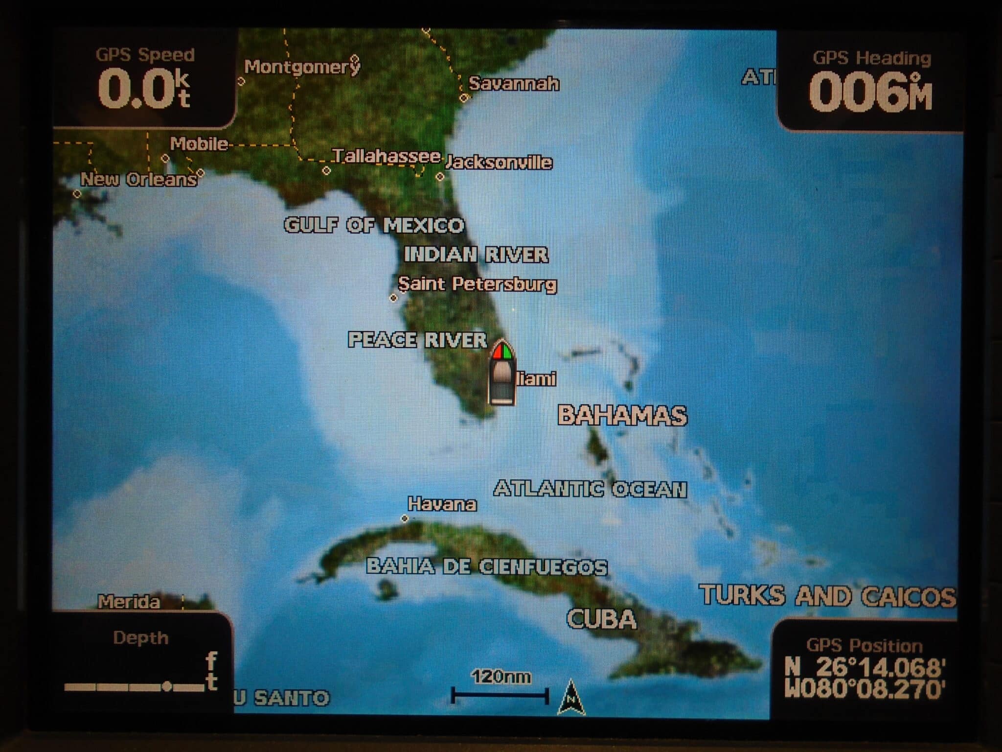 Garmin GPS-17X NMEA 2000 GPS Antenna -20 Foot Drop cable (Good Cond ...