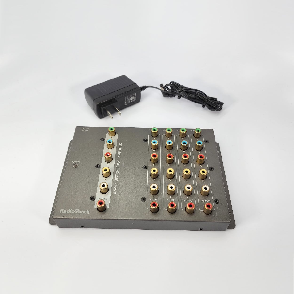 RadioShack 15-130 4-Way Distribution Amplifier - Used -Tested Working ...