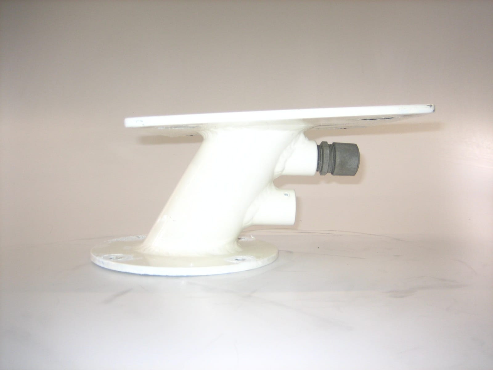 Radar Mount, Forward Tilted, 5" for Furuno 15" 18" 24" Dome Radome ...