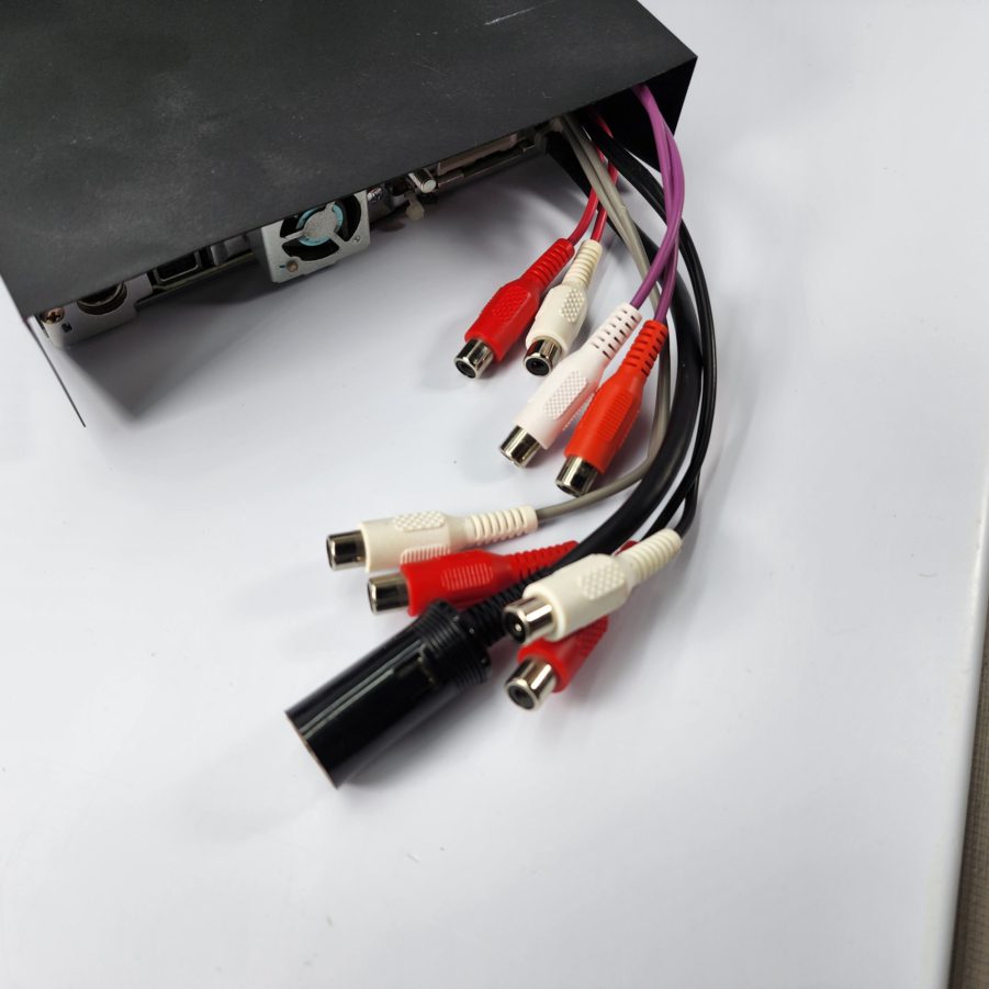 Clarion - CMD4 Marine CD Receiver Head Unit - TESTED - WORKING - Free ...