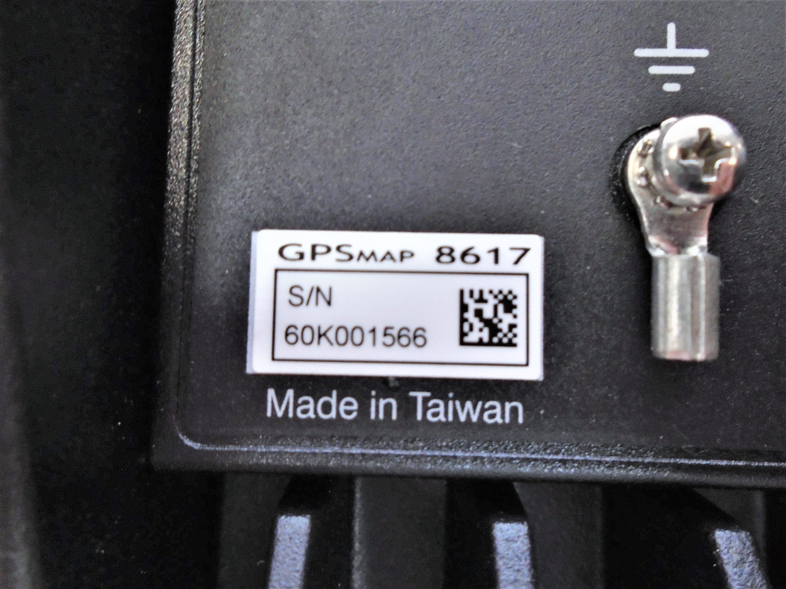 Garmin GPSmap 8617 17" Touchscreen MFD (Tested Good) 90 Day Warr ...