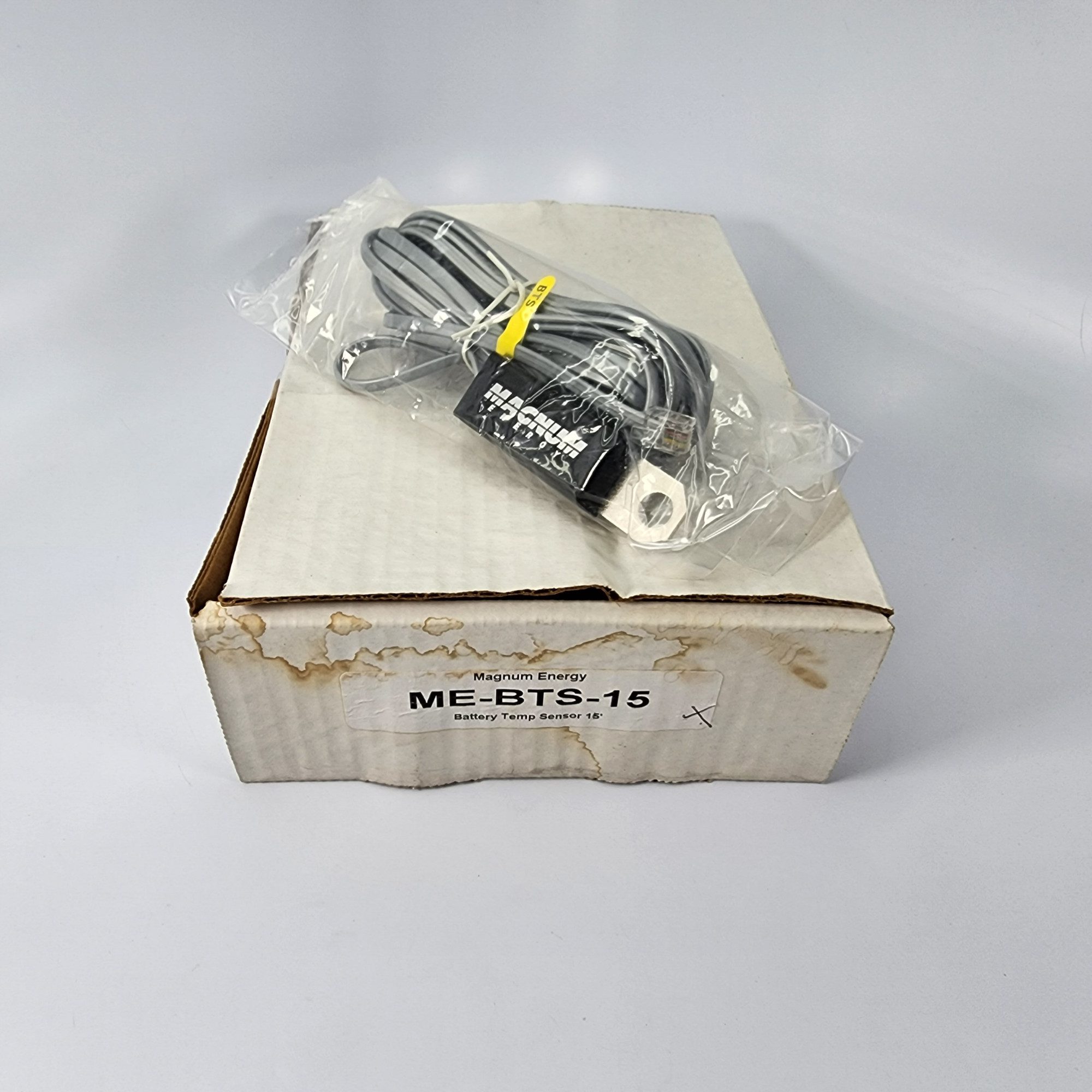 Magnum Energy ME-BTS-15 Battery Temp. Sensor for ME/MS/RD Series ...