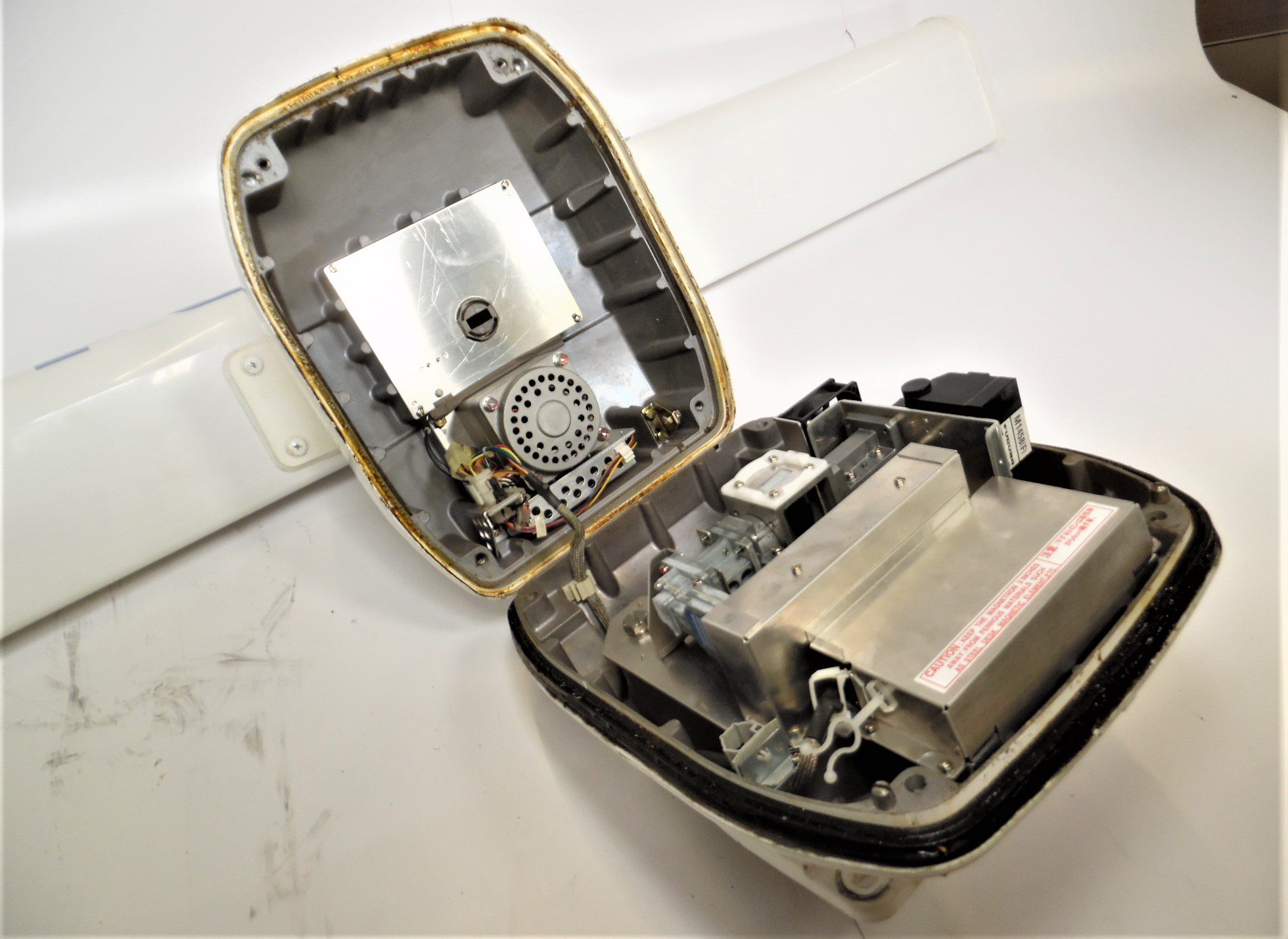 Furuno - FR-8252 - 25kw Stand Alone Radar System COMPLETE - Super Bird ...