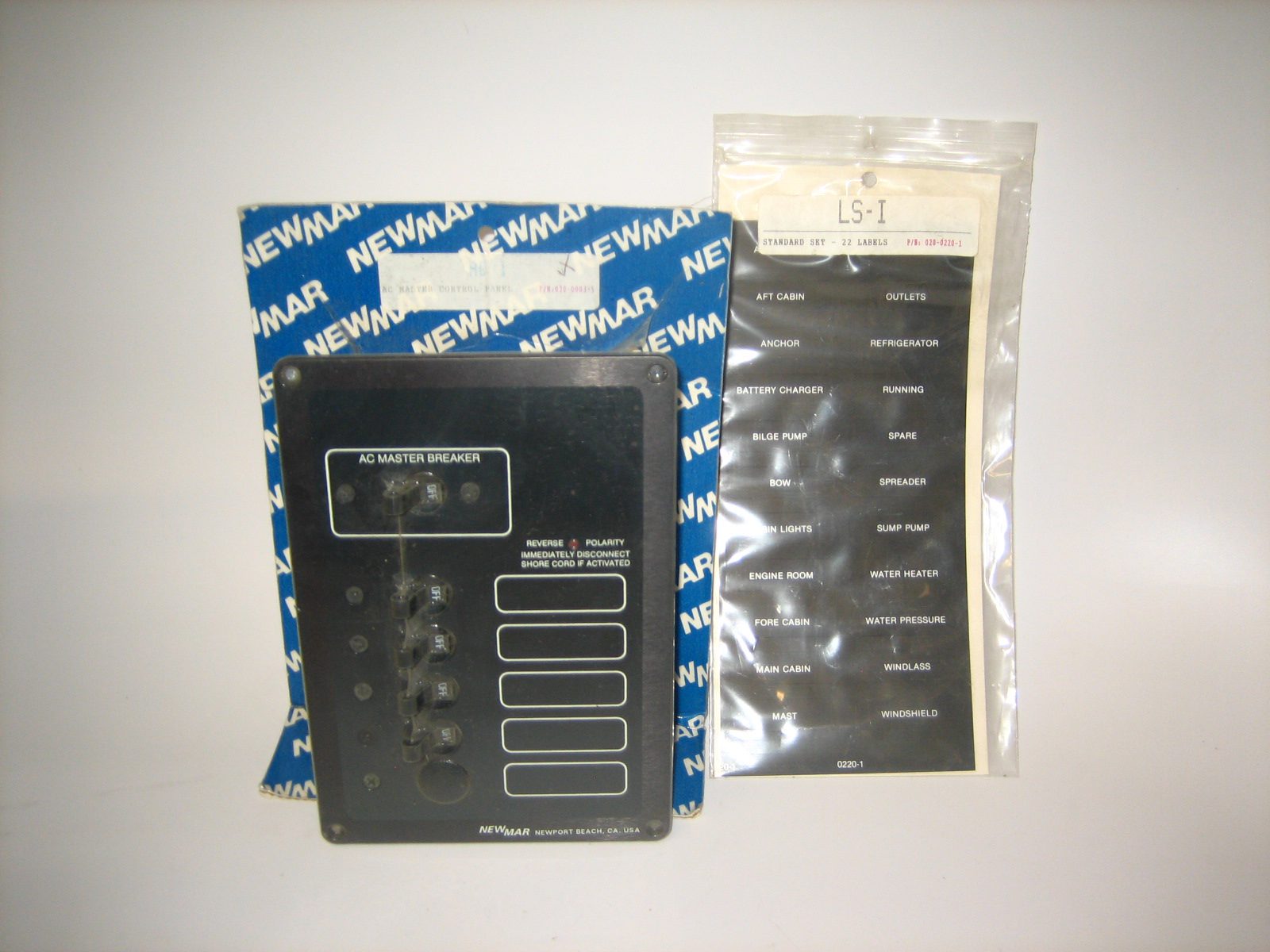 Newmar AC-1 Marine Boat Electrical AC Master Breaker Panel w/ Labels ...
