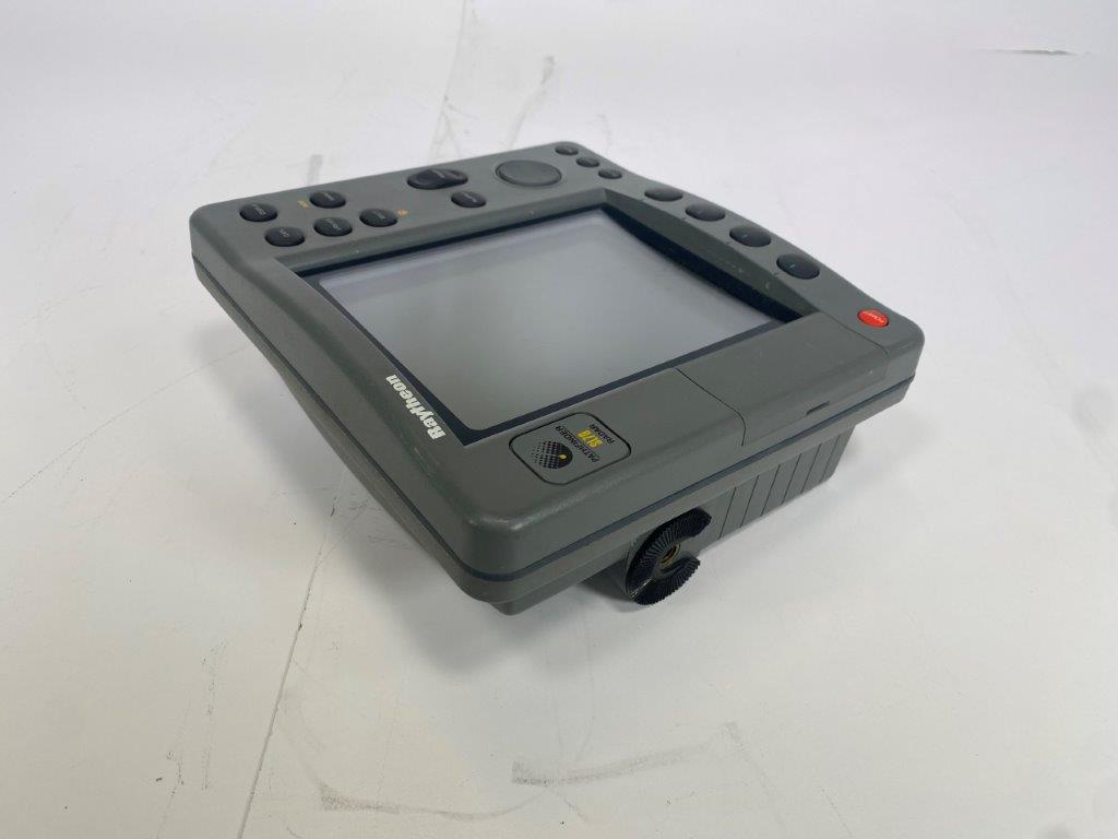 Raymarine 2KW 18" M92650 Radome / SL70 Display Complete System - 90 Day ...