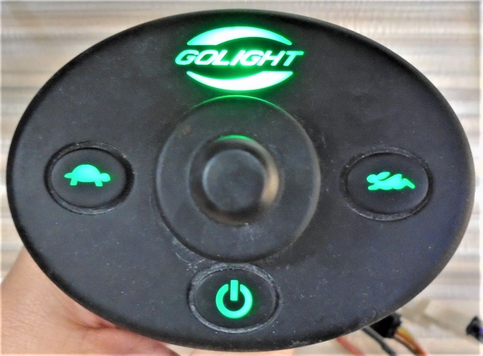 Golight Stryker Wired Dash Mount Remote (3020-D) Tested - Good ...