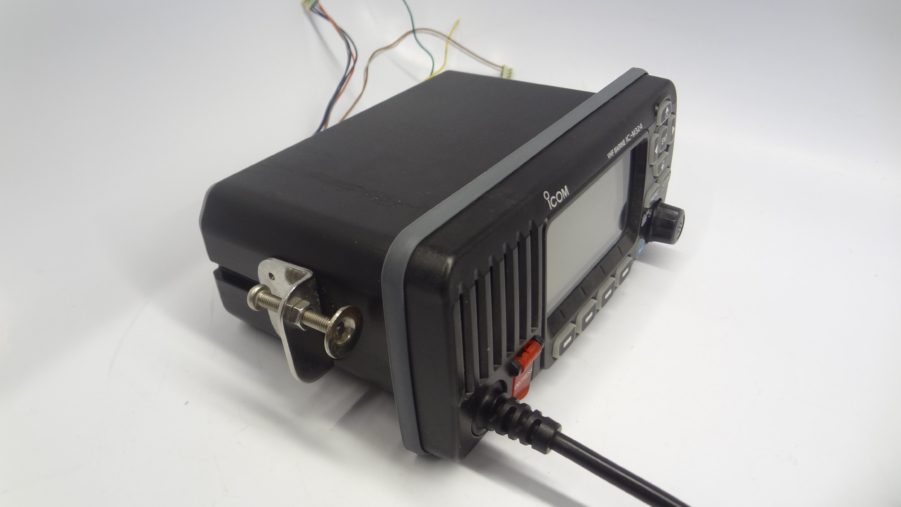 Icom IC-M324 Marine VHF Two-Way Radio Transceiver Unit with HM-200B ...