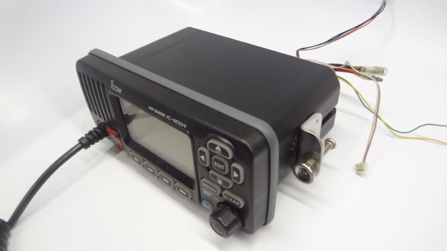 Icom IC-M324 Marine VHF Two-Way Radio Transceiver Unit with HM-200B ...