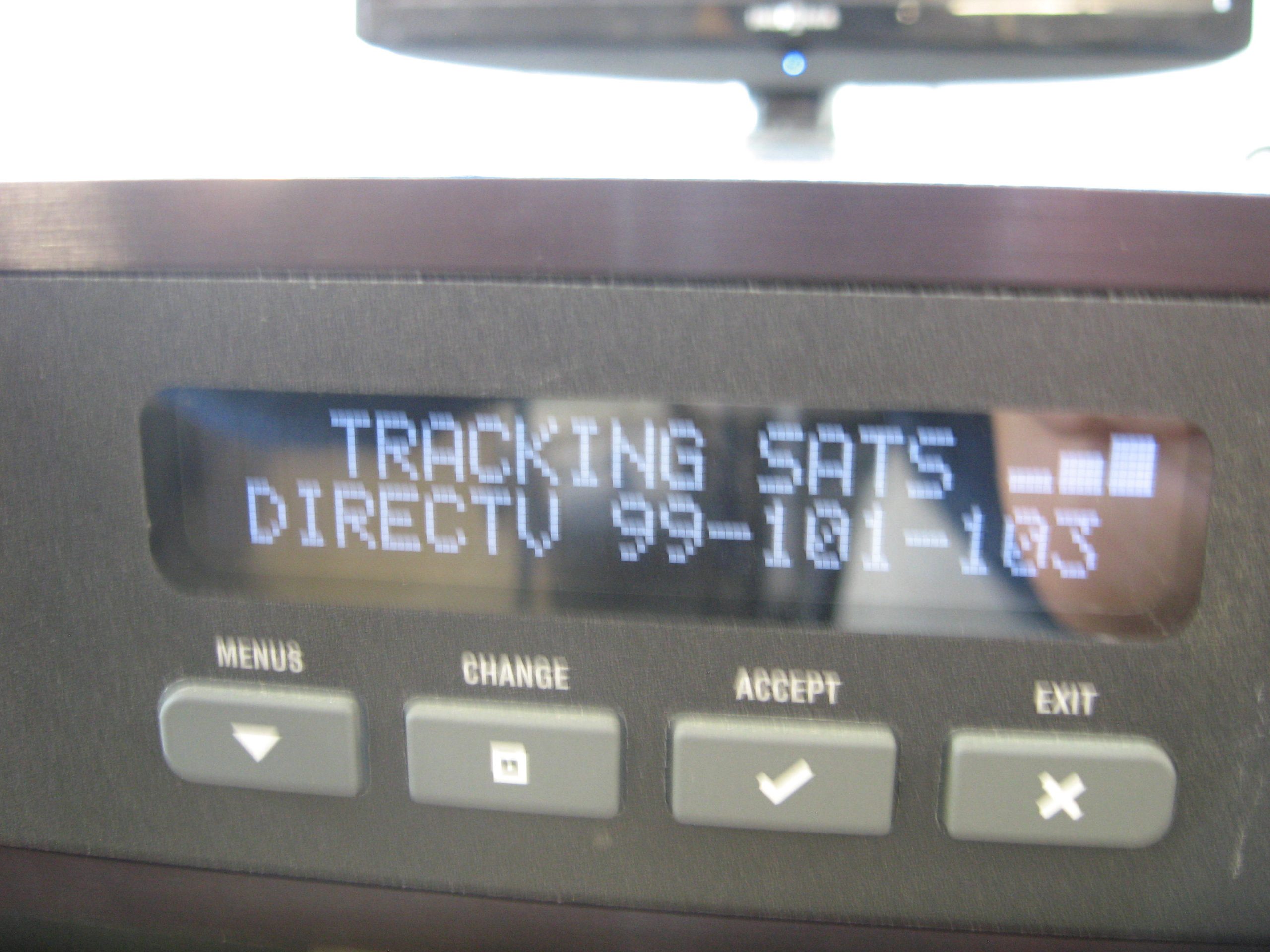 KVH Tracvision HD 7 US LNB DirecTv Complete, Working - Fully Tested ...