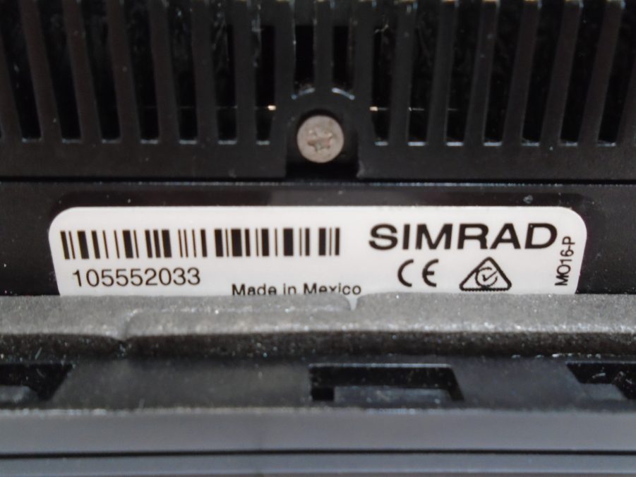 Simrad Display NSO Black Box 16" Pilot House Marine Monitor MO16-P ...