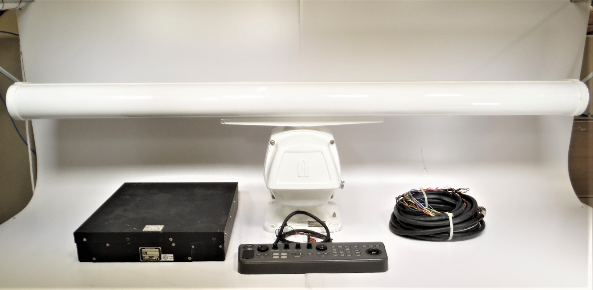 Furuno - FR-2115BB - Black Box - 12KW Radar System - ARPA INSTALLED ...