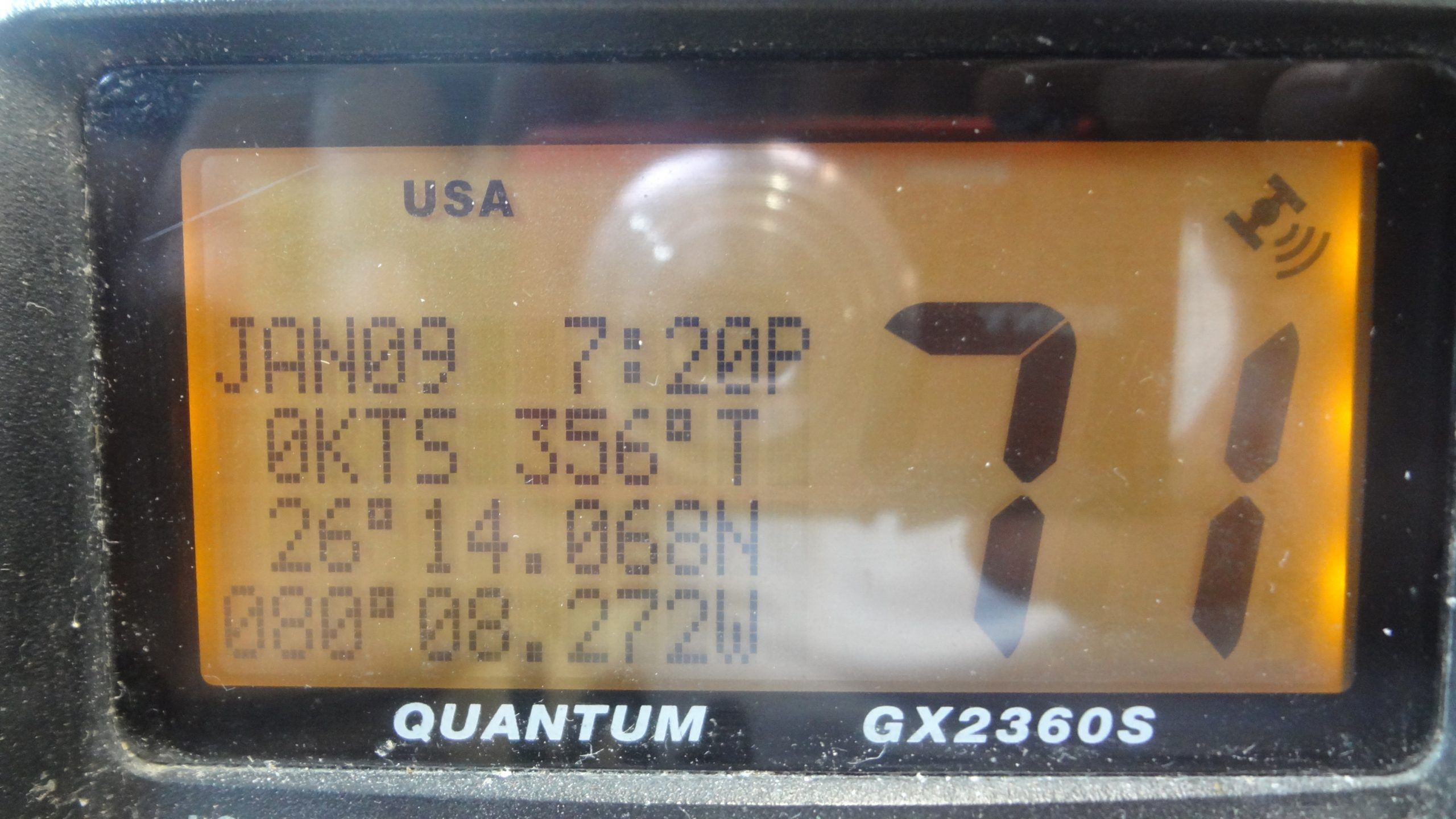 Standard Horizon Quantum GX2360S Submersible Marine VHF Radio ...