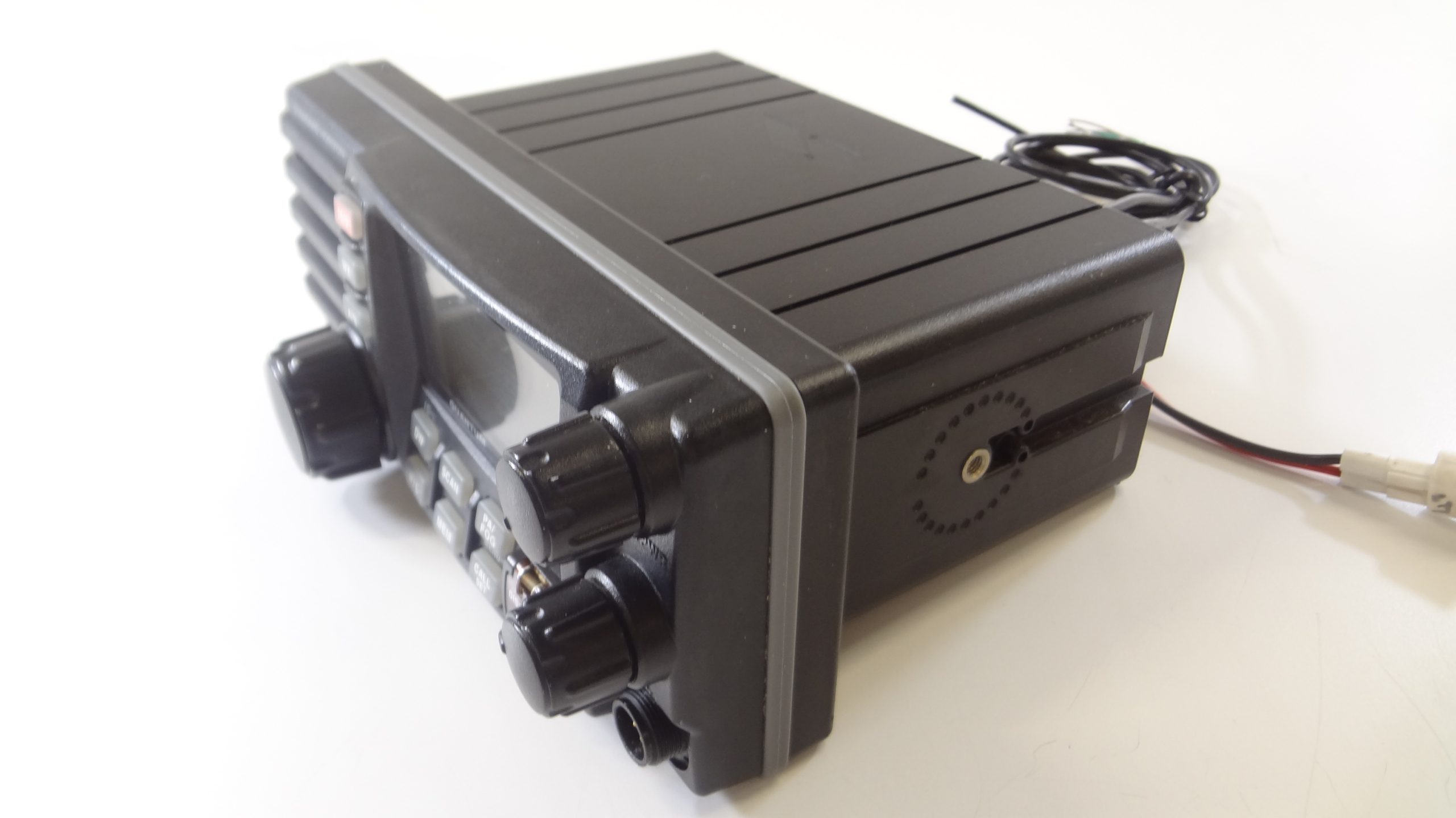 Standard Horizon Quantum GX2360S Submersible Marine VHF Radio ...