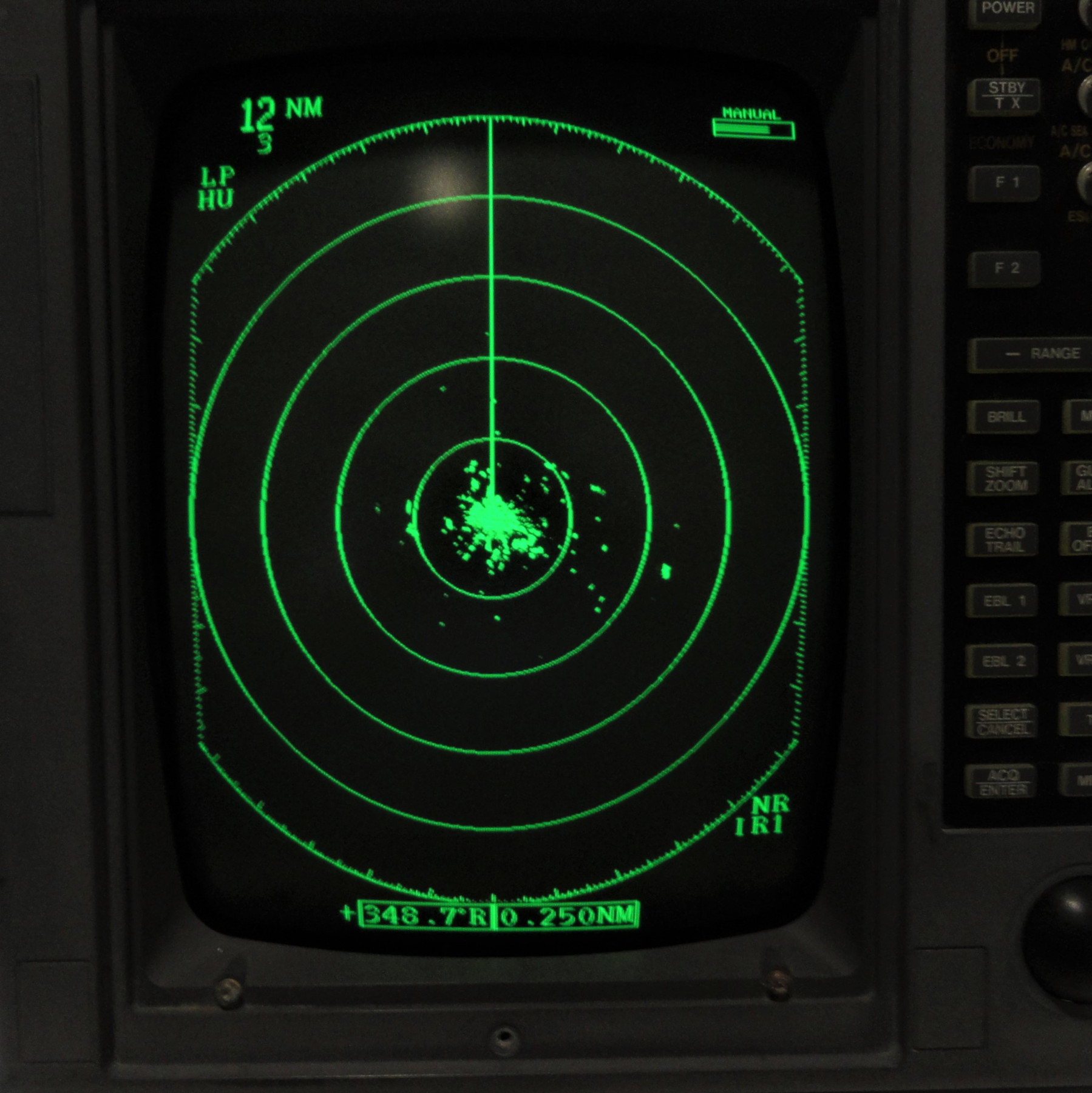 Furuno FR-7062 / RDP-122 12" CRT Radar Display *Tested* - Max Marine ...