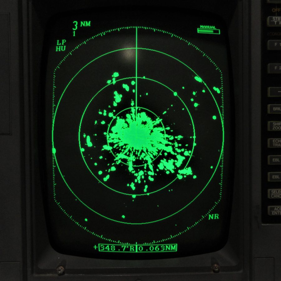 Furuno FR-7062 / RDP-122 12" CRT Radar Display *Tested* - Max Marine ...