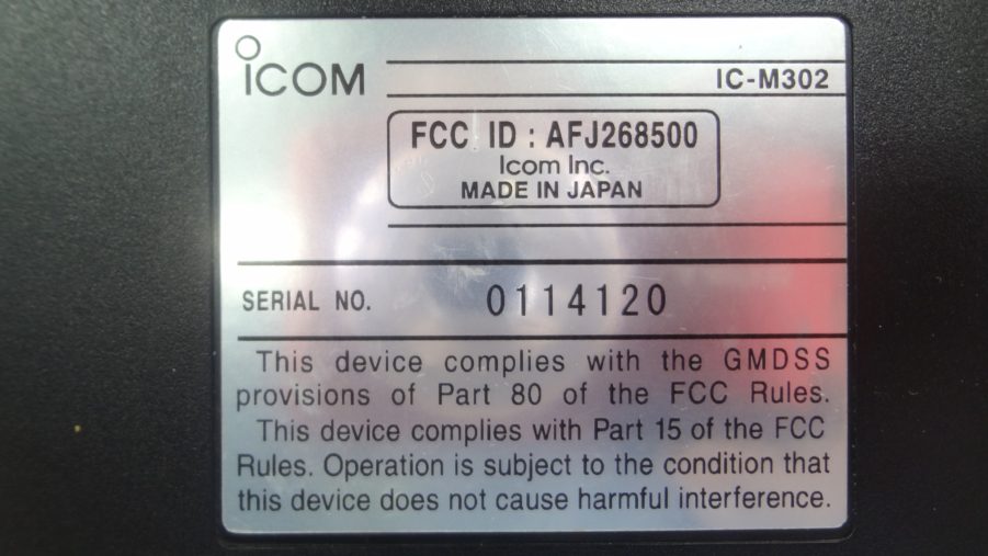 Icom IC-M304 Submersible Marine VHF Radio Transceiver Unit W/ HM-164B ...