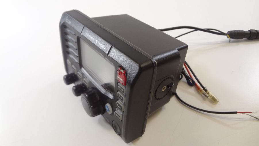 Icom IC-M504 Submersible Marine Fixed Mount VHF Radio Transceiver Unit ...