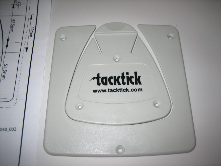 Raymarine Tacktick Micronet TA115 Cradle & Dovetail Bracket Kit - White ...