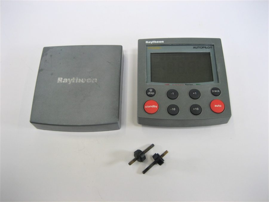 Raytheon/Raymarine ST6000+/ A12022 - Seatalk Autopilot Head -New LCD ...