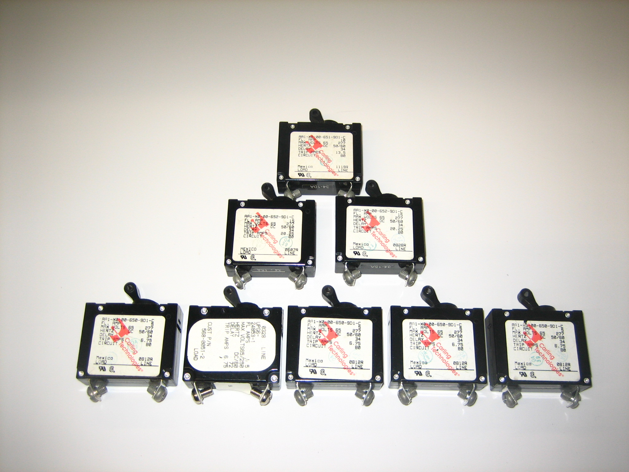 Carling LOT OF 8 ASSORTED 5a x5/10a x1/15a x2 1 Pole Marine Boat ...